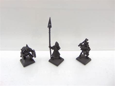 armoured skeleton command the troll trader