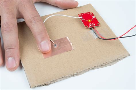 At42qt101x Capacitive Touch Breakout Hookup Guide Sparkfun Learn