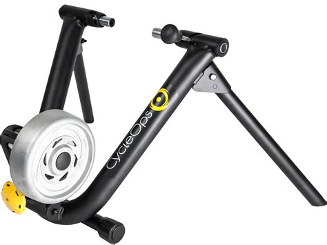 samsung gear vr and cycleops virtualtraining team up for oculus rift