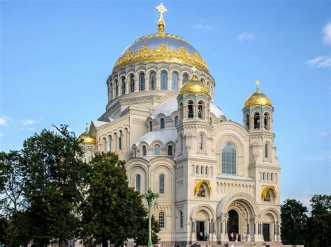 Influence of Byzantine Architecture on Renaissance and Ottoman Traditions