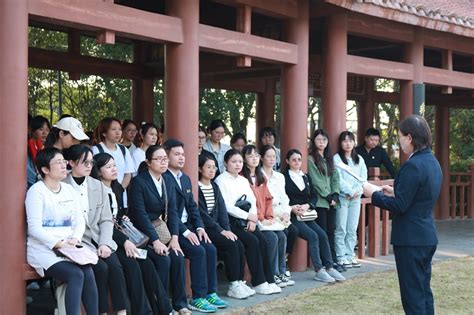 护理学院 清风育美德廉洁润校园主题党日活动顺利开展 右江民族医学院门户网站