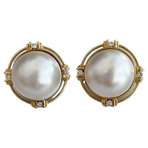 Vintage 14k Yellow Gold Mabe Pearl And Diamond Round Clip On Earrings