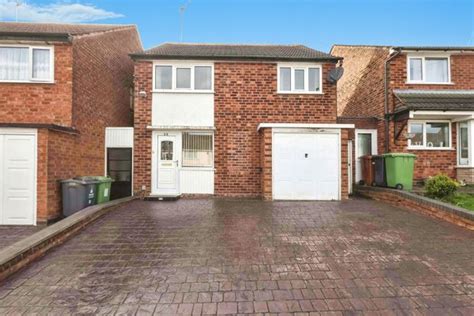 Stonehurst Road Great Barr Birmingham B43 3 Bedroom Detached House