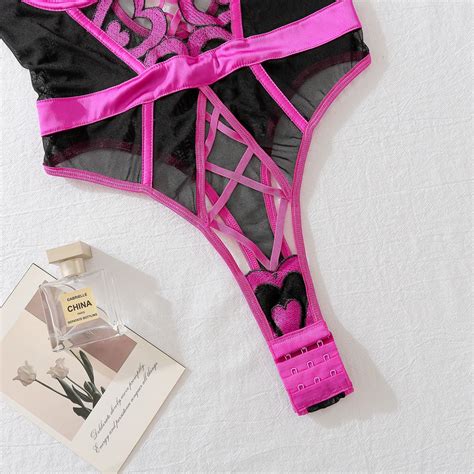 New Luxury Embroidered Heart Shaped Erotic Seductive Lingerie