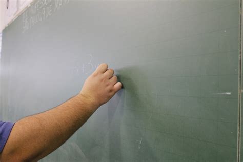 Brasil Tem 161 Concursos Mais De 10 Mil Vagas Abertas Confira Os
