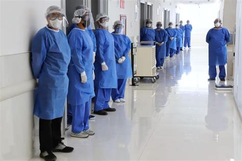 Sheinbaum Prometió Inversión De 2 Mil Mdp En Equipo Para Hospitales Y
