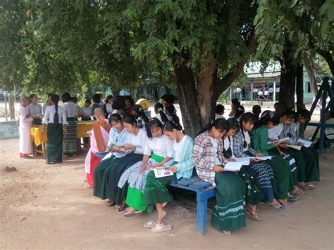 လယ်ဝေးမြို့နယ်၊ အင်းသာကျေးရွာ၊ အခြေခံပညာအထက်တန်းကျောင်း ခွဲ တွင် လူငယ