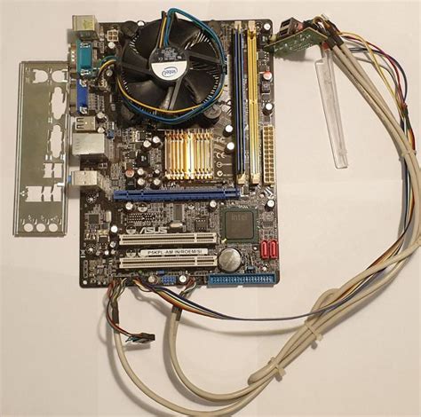 základní deska Asus p5kpl am in roem si cpu chladič 2GB ram Aukro