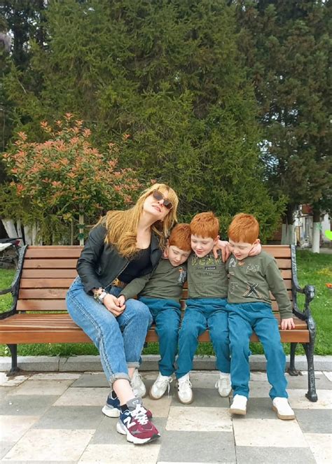 ქუთაისელები დედა და 3 ტყუპი საქართველოდან ️ Facebook