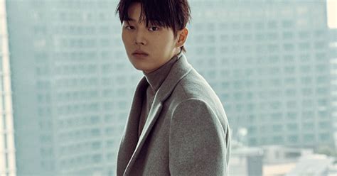 Stco 남성 출근룩의 기본 ‘겨울 롱코트 판매 호조