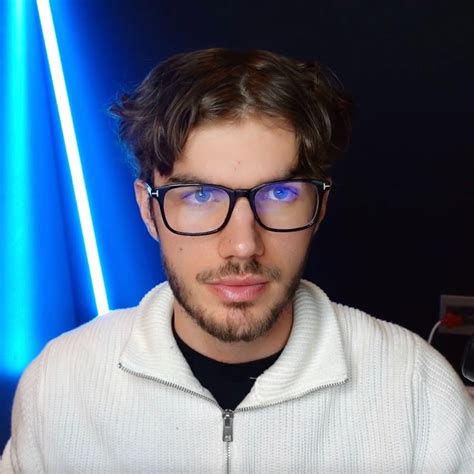 Daniel Hammond Youtube