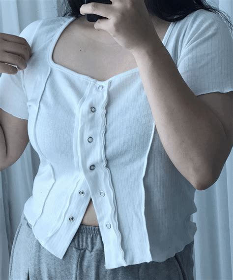 ~4xl 힙한핏 사장님추천 빅사이즈 스퀘어넥 날날이 단작 돗도 가디건 에이블리