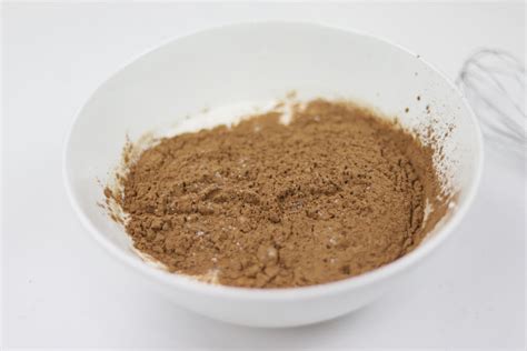 Receita De Mousse De Chocolate E Chia Com Fruta Fresca Clara De Sousa