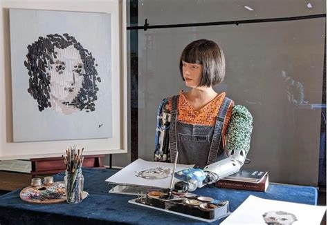 최초의 로봇 예술가 아이다