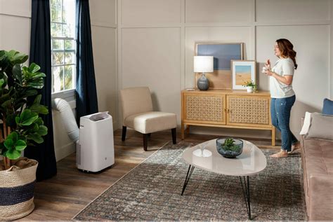 Ge 300 Sq Ft 7 500 Btu Smart Portable Air Conditioner White Apls07wwb