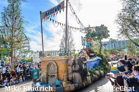 Disneylands Pixar Fest Arrives Your Guide To Adventure