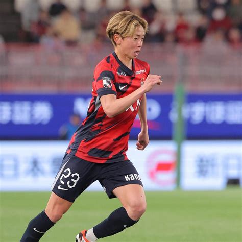 鹿島fw鈴木優磨「鹿島らしい選手になってきた。頼もしい」奮闘のdf津久井佳祐を賞賛 スポーツ報知