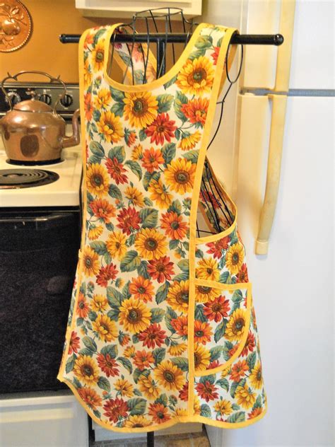 Old Fashioned Cross Back No Tie Apron With Sunflowers In Xl Etsy