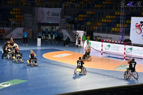 وزير الرياضة ورئيس اتحاد اليد يشهدان افتتاح بطولة العالم للكراسي