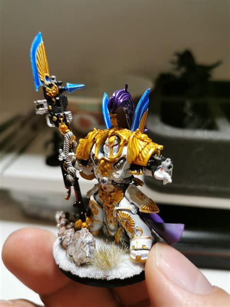 Allarus Shield Captain R Adeptuscustodes
