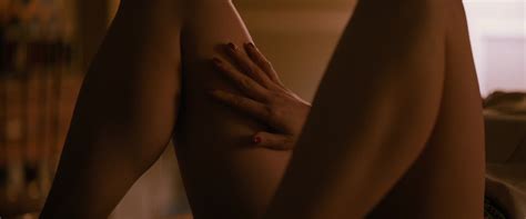 Naked Valorie Curry In American Pastoral