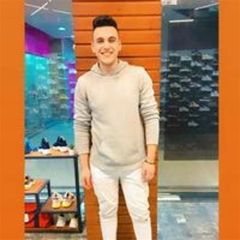 Stream Ahmed Elzanaty Music Listen To Songs Albums Playlists For