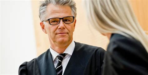 Hushjelp Dømt Til Fengsel I 13 år Itromsono