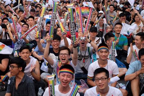 Taiwans Landmark Ruling On Same Sex Marriage Highlights The Gulf With