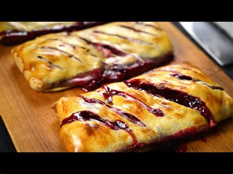 Пирог с вишней на скорую руку от ТАК ВКУСНО
