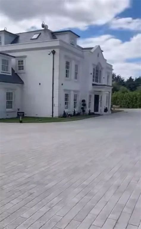 Mark Wright And Michelle Keegan S 3 5m Mega Mansion With Luxury