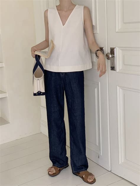 와이드한 핏과 하이웨스트 디자인으로 다리가 길어 보여요 네이버 블로그