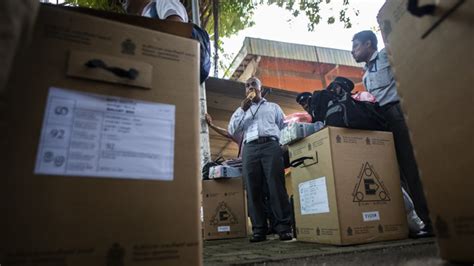 Rajapaksas Eye Comeback In Sri Lanka Presidential Election Economynext