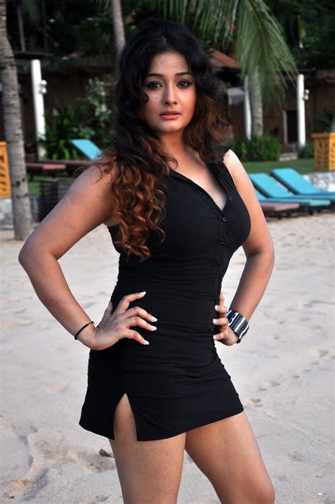 Kiran Rathore Glitz