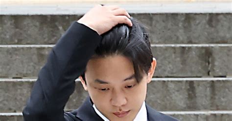 유아인 아버지·누나 이름까지 도용해 수면제 샀다40여차례 1100정