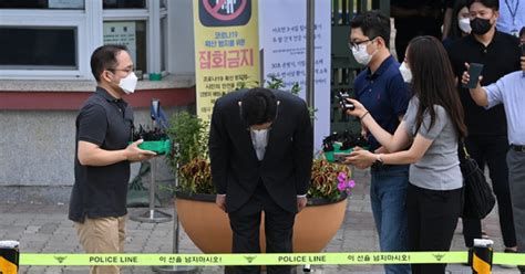 포토 고개 숙인 이재용 부회장 국민들에게 걱정 끼쳐 죄송