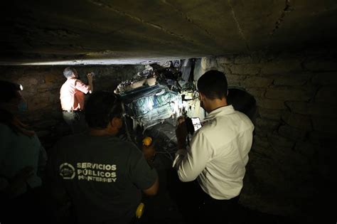 Extrajeron Un Vochito” Que Llevaba Más De 10 Años Atorado En El Drenaje De Monterrey Infobae