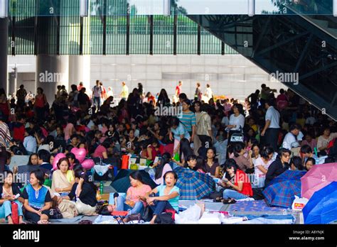 Filipina Overseas Domestic Helpers On Sunday Under Hcbc Building Hong