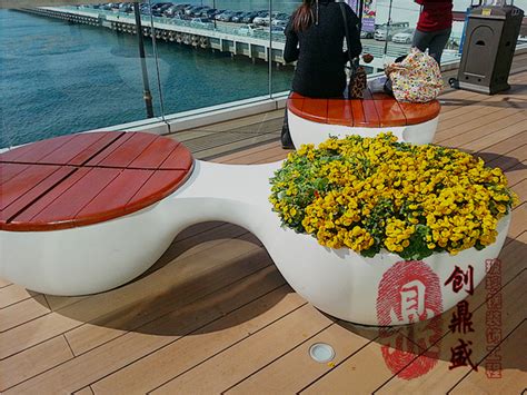 016玻璃钢树池花池座凳 深圳市创鼎盛玻璃钢装饰工程有限公司