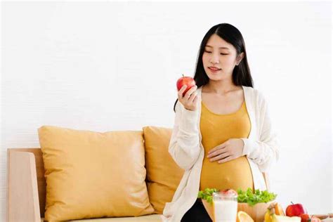 Memilih Makanan Tepat Untuk Ibu Hamil Di Trimester Pertama