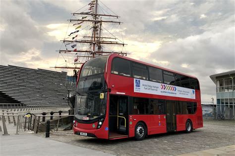 Zf Equips Fuel Cell Bus With Electric Drive System Zf