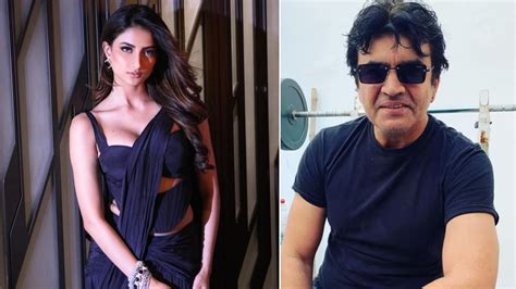 Shweta Tiwari क बट पलक कर रह इबरहम अल खन क डट रज चधर