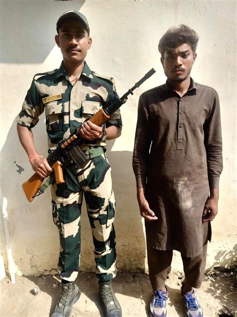 Free Photo Pakistani Infiltrator Linked To Tehreek E Labbaik Caught