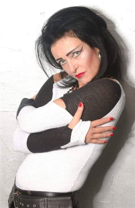 Siouxsie Sioux Tumbex