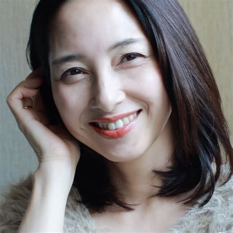 Arielred312 • Threads Say More