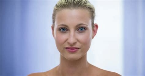 Enhance Face Shape Photos With Photo Editor