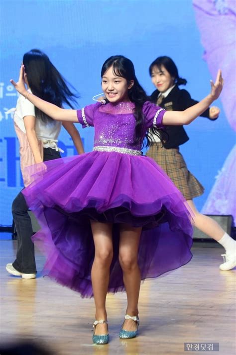 [포토] 김태연 노래하는게 행복해요 네이트 뉴스