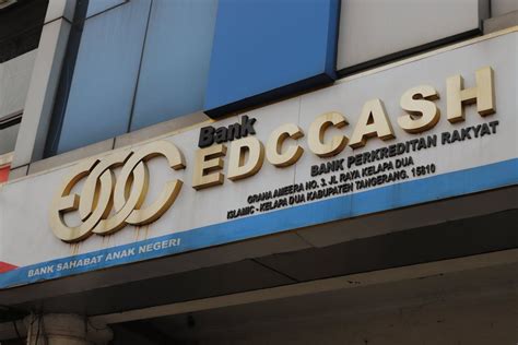 Tambah Lagi Bank Yang Bangkrut OJK Tutup BPR EDCCASH Di Tangerang