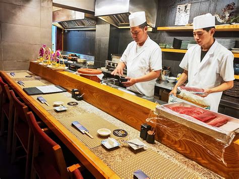 【閉店】ホーチミン「春夏冬syunkato」接待・子供連れにも利用しやすい”おまかせ鮨” ベトナムリアルガイド