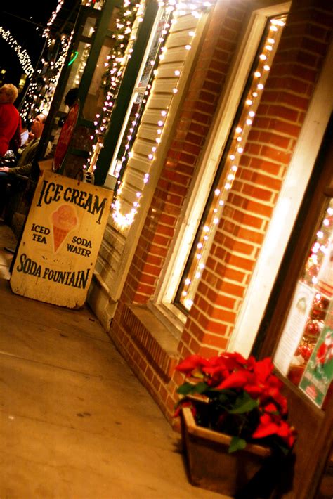 10 Memorable Things To Do In Gruene Tx Sand Sun And Messy Buns