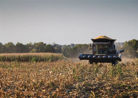 Gleaner S9 Series B And B Machinery